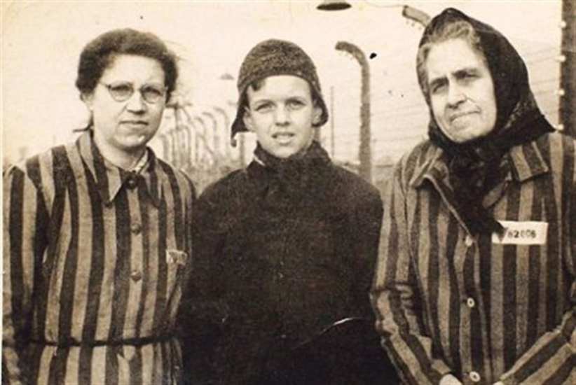 Oleg Mandic | "Grazie ad Auschwitz la mia vita è stata bellissima" | FOTO
