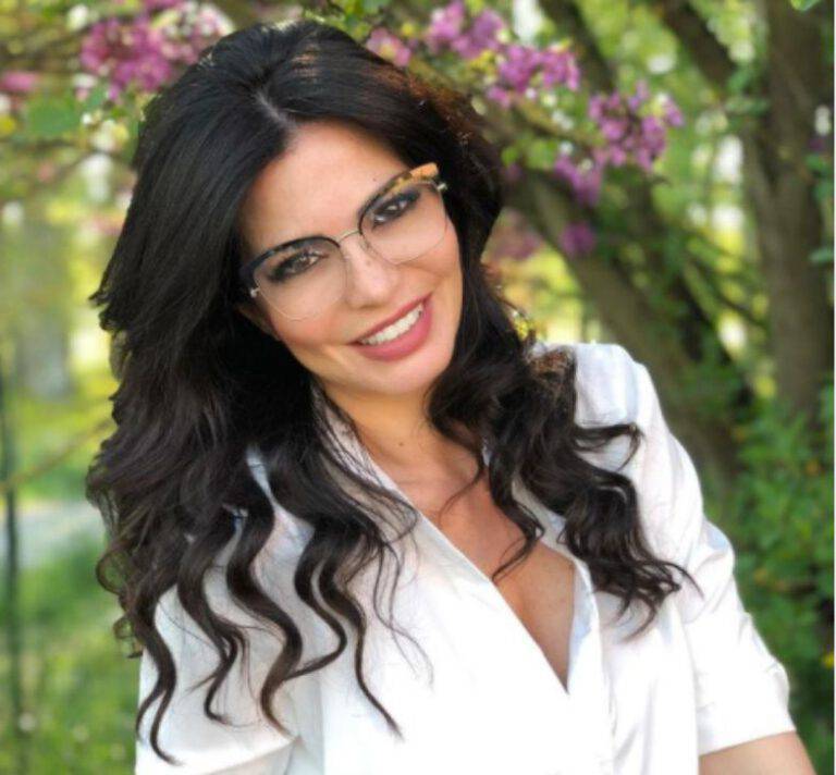 Laura Torrisi e la lotta lunga dieci anni contro l'endometriosi